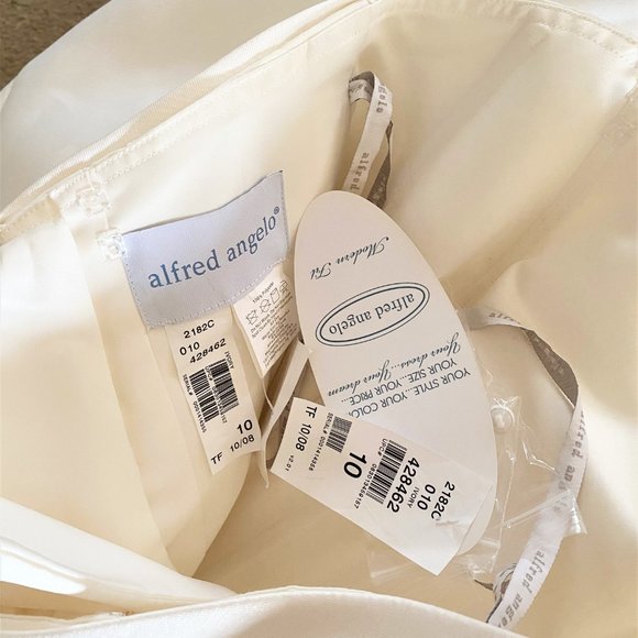 Alfred Angelo | Dresses | Nwt Sz Alfred Angelo 2182c Creamsilver ...